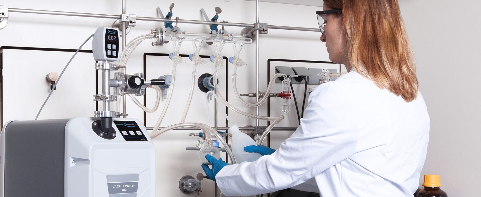 Vacuum Pumps for Laboratory Applications | VACUUBRAND