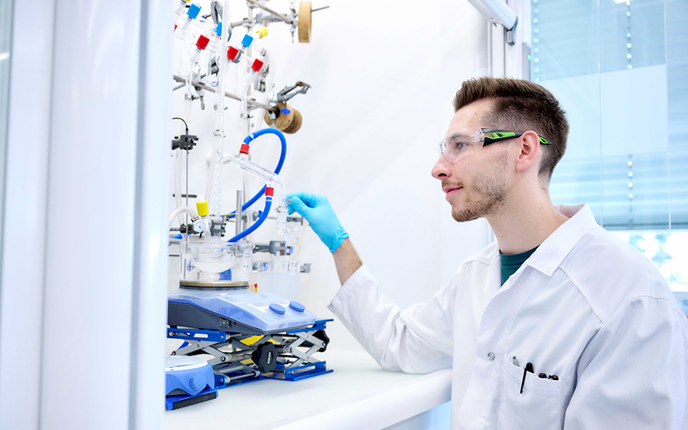 Keeping air and moisture out | VACUUBRAND